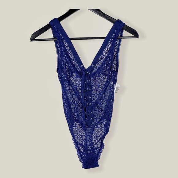 Victoria's Secret | Intimates & Sleepwear | Nwt Blue Lace Up Negligee ...